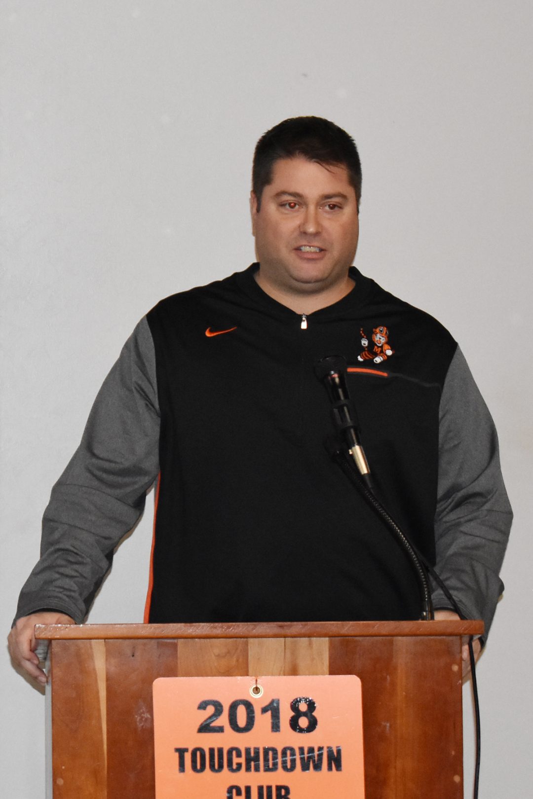 Jamir Thomas Receives Touchdown Club Hardnose Award - MassillonTigers.com