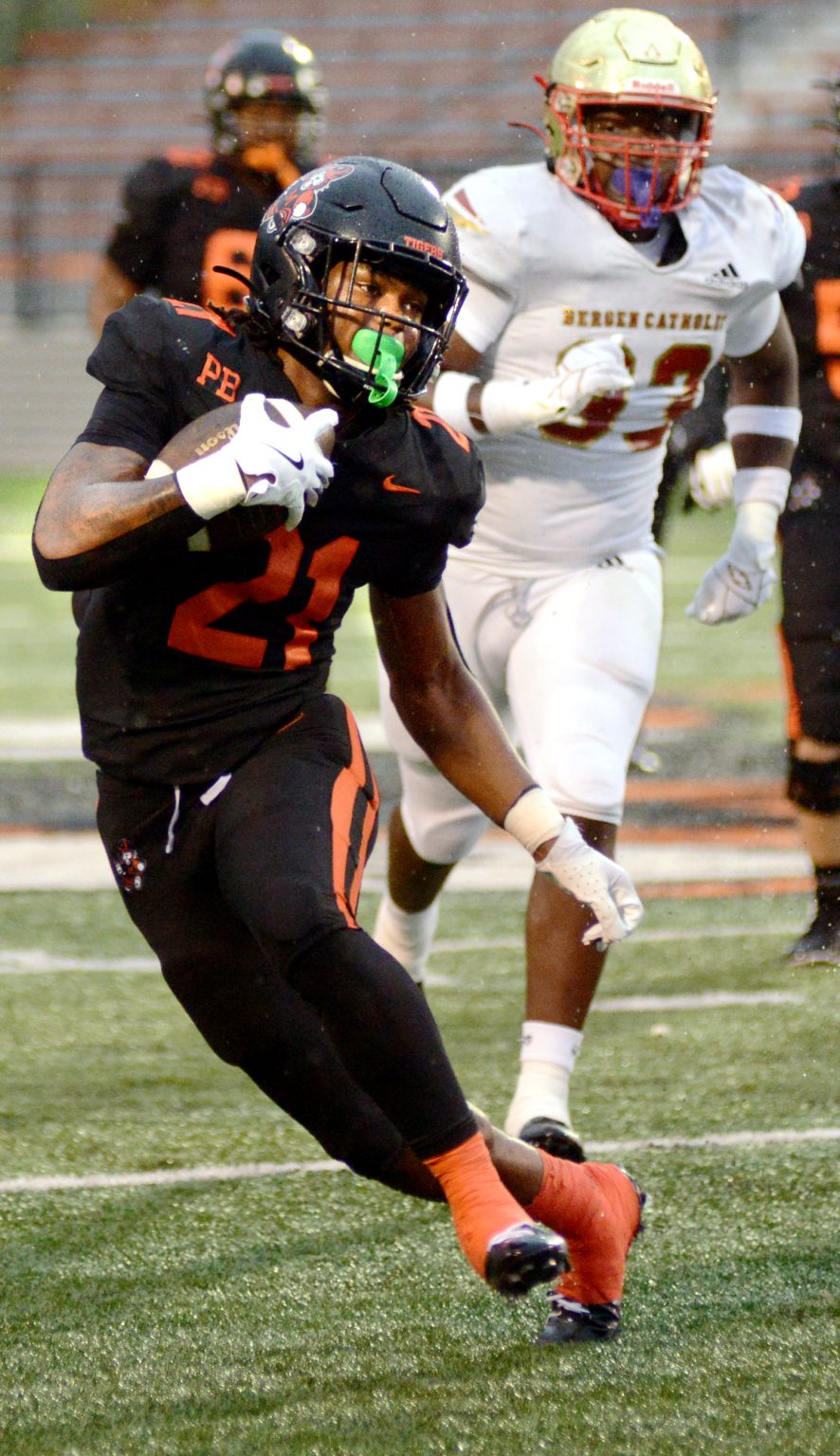 2024: Massillon 21, Bergen Catholic, NJ 35 - MassillonTigers.com