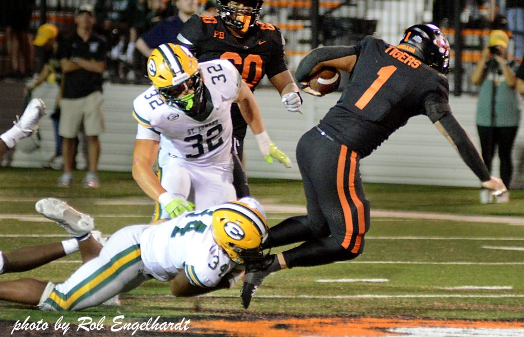 Massillon Holds Off No.1 Lakewood St. Edward to Win 4th Consecutive ...